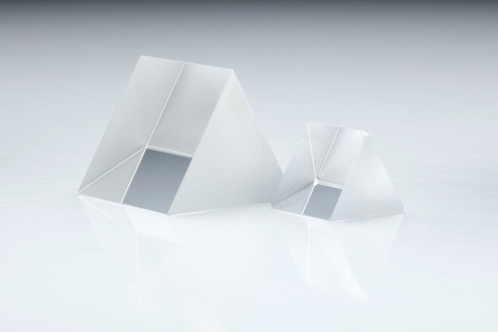 Custom Prisms | Right Angle | Corner Cube | Littrow | ATR